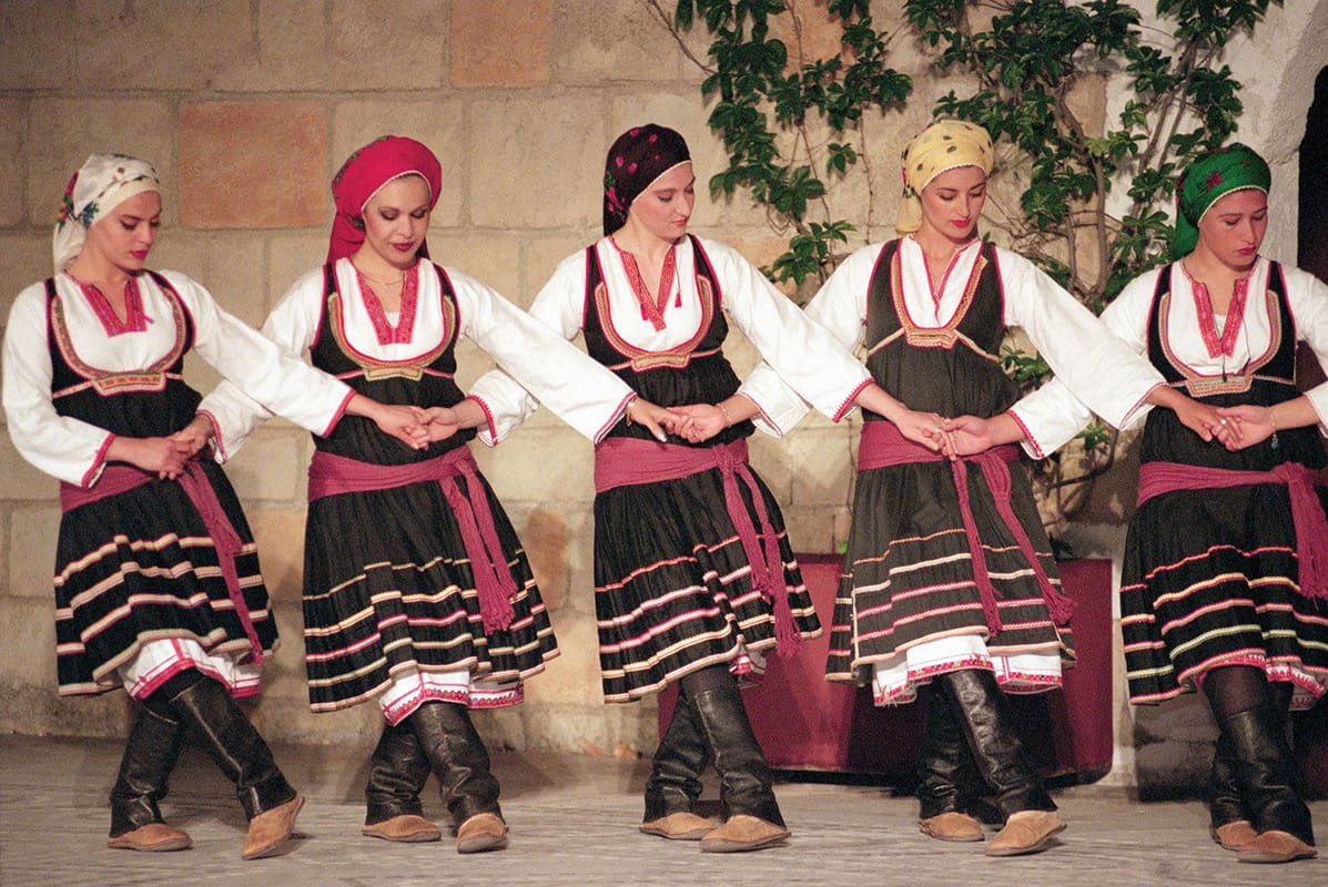 Master the Art of Greek Folk Dance: A 2026 Guide to Tradition, Kefi and ...